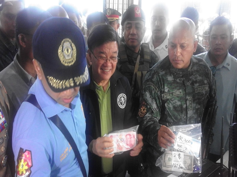 SAF, nagsagawa ng Oplan Galugad sa unang araw ng pagbabantay sa Bilibid ...