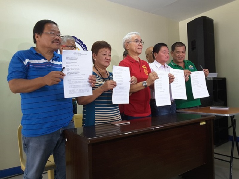 Petisyon para sa P2 dagdag-pasahe sa jeep, inihain na sa LTFRB | DZIQ ...