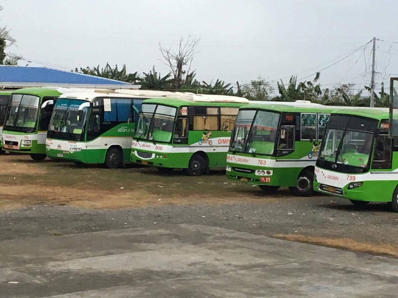 44 na bus ng Dimple Star na bumabyahe, hinarang sa Mindoro | DZIQ Radyo ...