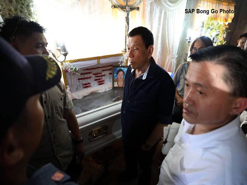 Pang. Duterte nakiramay sa pamilya ng mga nasawi sa aksidente sa ... Pang. Duterte nakiramay sa pamilya ng mga nasawi sa aksidente sa ...