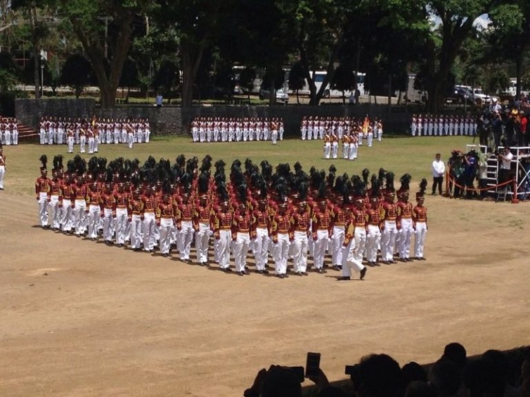 Duterte sa PNPA graduates: Huwag kayong magpa-dehado sa mga kalaban ...