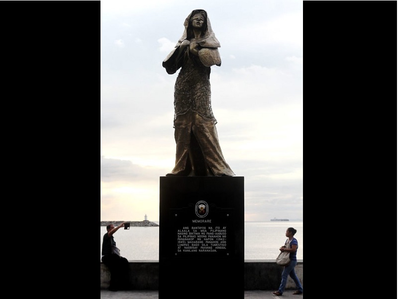 Pangulong Duterte dinepensahan ang pagtanggal ng comfort woman statue ...