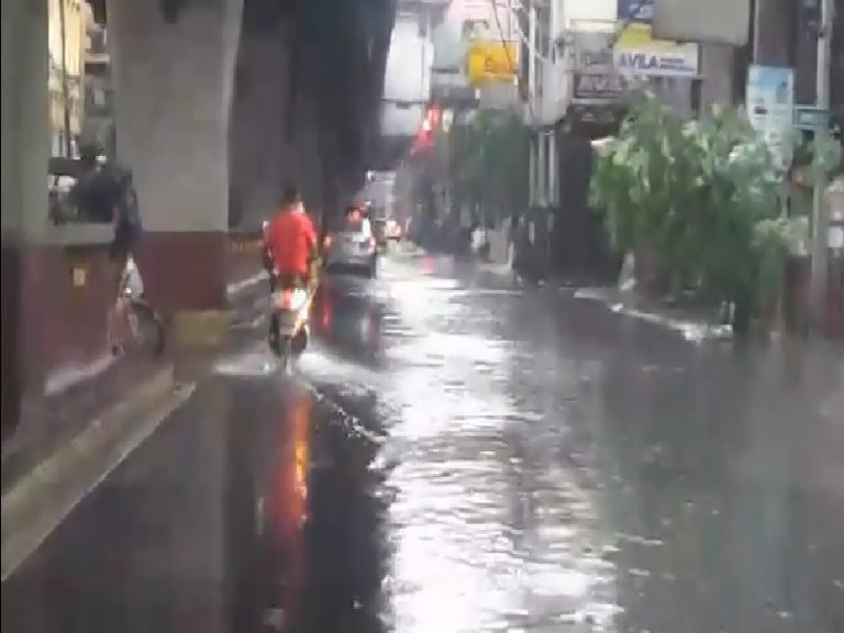 Baha sa ilang lansangan sa Metro Manila, humupa na | DZIQ Radyo ...