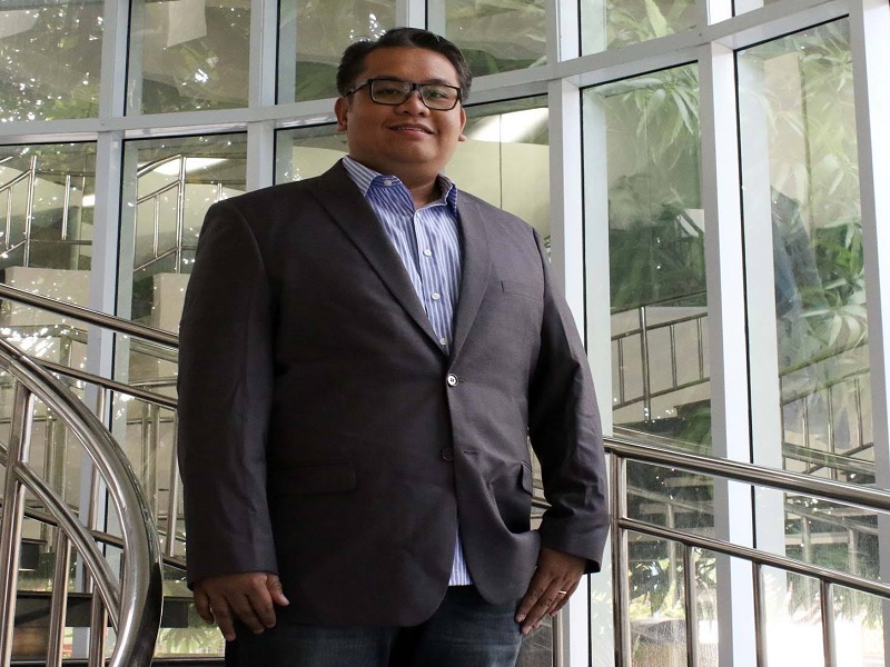 “Aktres naanakan ng matandang mayor” – WACKY LEAKS ni DEN MACARANAS ...