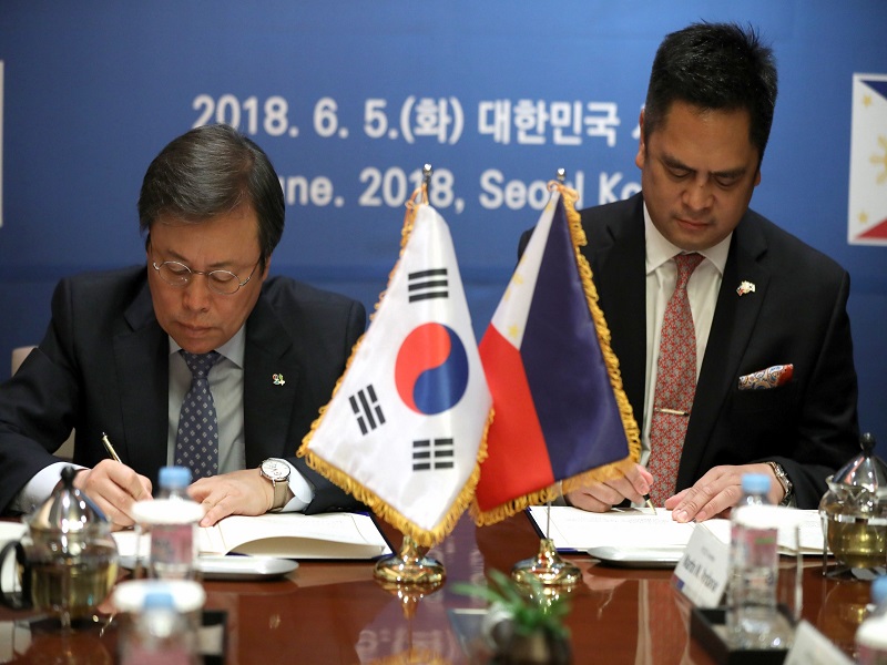 MOA sa pagitan ng PCOO at Minister of Culture and Sports sa South Korea ... MOA sa pagitan ng PCOO at Minister of Culture and Sports sa South Korea ...