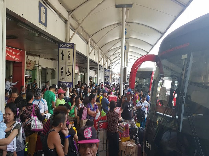 Bus terminals sa Metro Manila sinimulan nang inspeksyunin para sa Undas ...