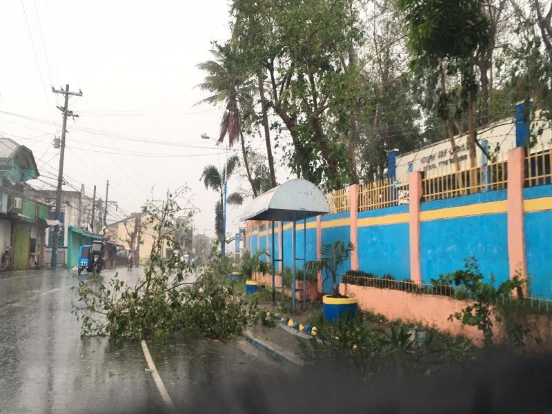 WATCH: Hagupit ng Typhoon Rosita naranasan sa Isabela | DZIQ Radyo ...
