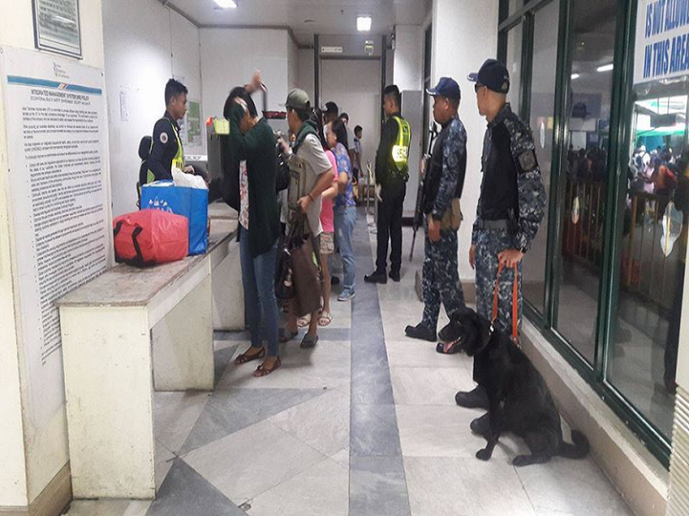 Seguridad ng mga pasahero para sa Undas, titiyakin ng PCG | DZIQ Radyo ...