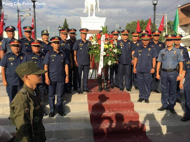 Pasig City police nakiisa sa Bonifacio Day celebration | DZIQ Radyo ...