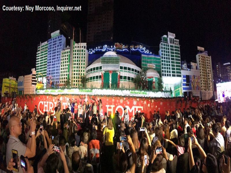 TINGNAN: Christmas On Display sa Cubao, nagbabalik | DZIQ Radyo ...