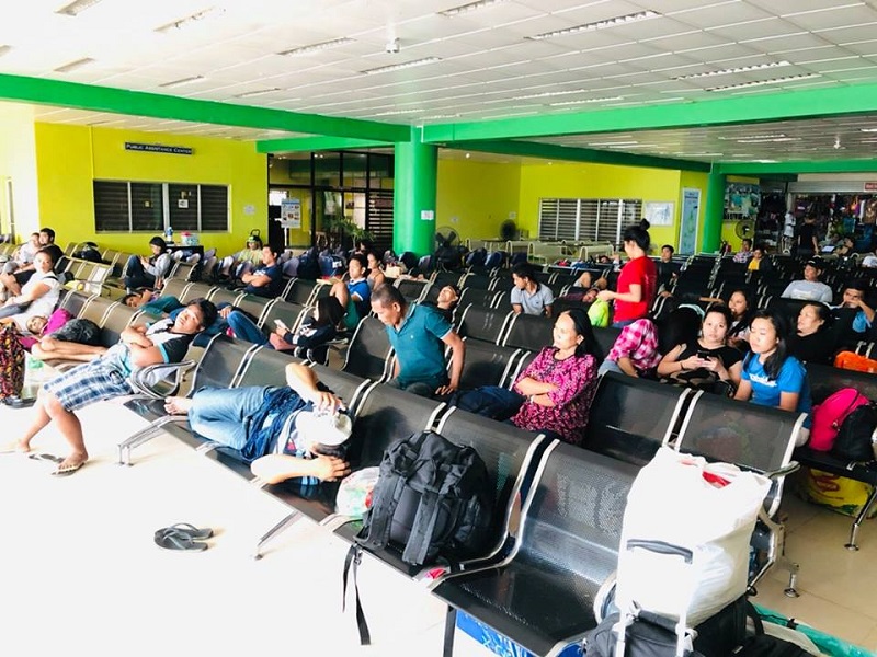 Bilang ng mga stranded na pasahero sa mga pantalan mahigit 20,000 na ... Bilang ng mga stranded na pasahero sa mga pantalan mahigit 20,000 na ...