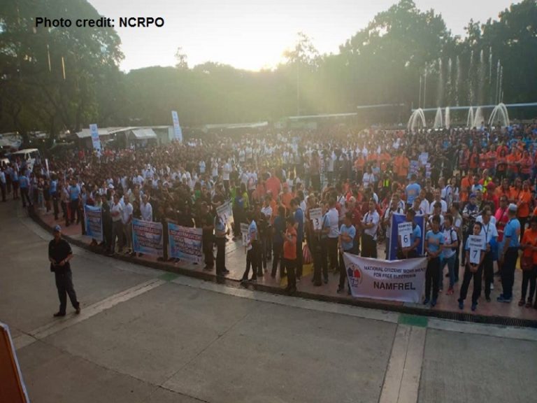 Unity walk at inter-faith rally para mapayapang 2019 elections ...