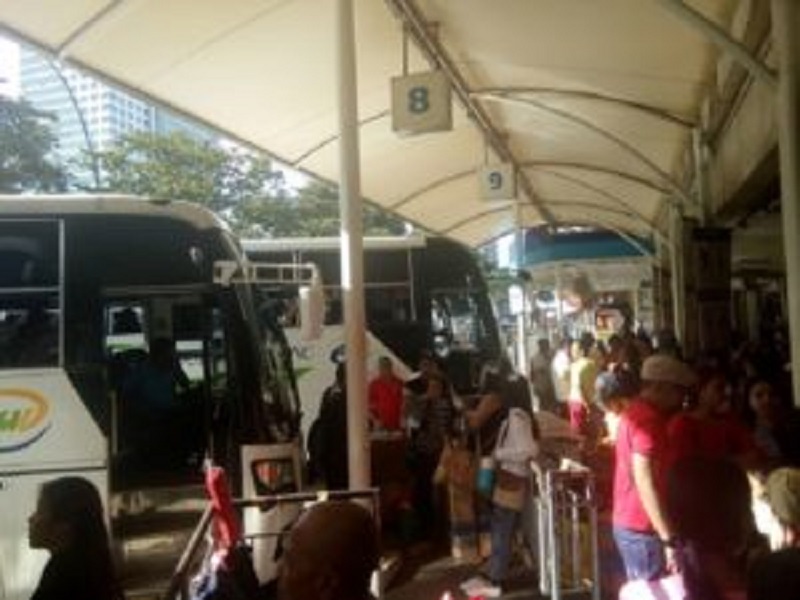 Mga pasahero sa mga bus terminal dumami na bago pa ang Holy Week | DZIQ ...