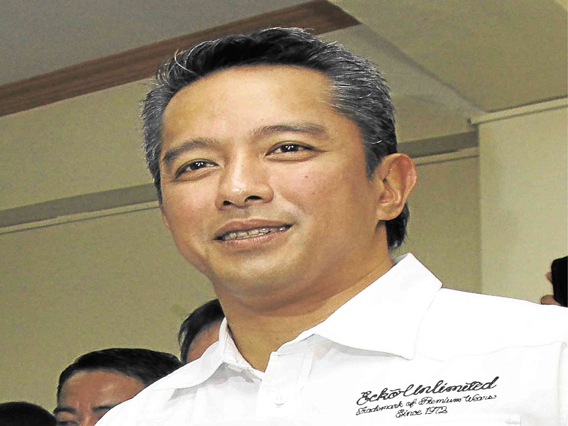 Jonvic Remulla, muling maihahalal na gobernador ng Cavite | DZIQ Radyo ...