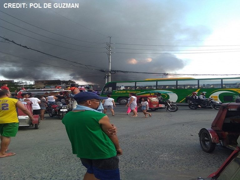 Isa patay sa sunog sa Caloocan City; mahigit P1 milyon halaga ng ari ... Isa patay sa sunog sa Caloocan City; mahigit P1 milyon halaga ng ari ...