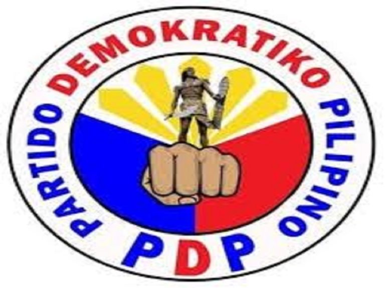 Agawan sa pamumuno sa PDP-Laban magiging madugo – Comelec chief | DZIQ ...