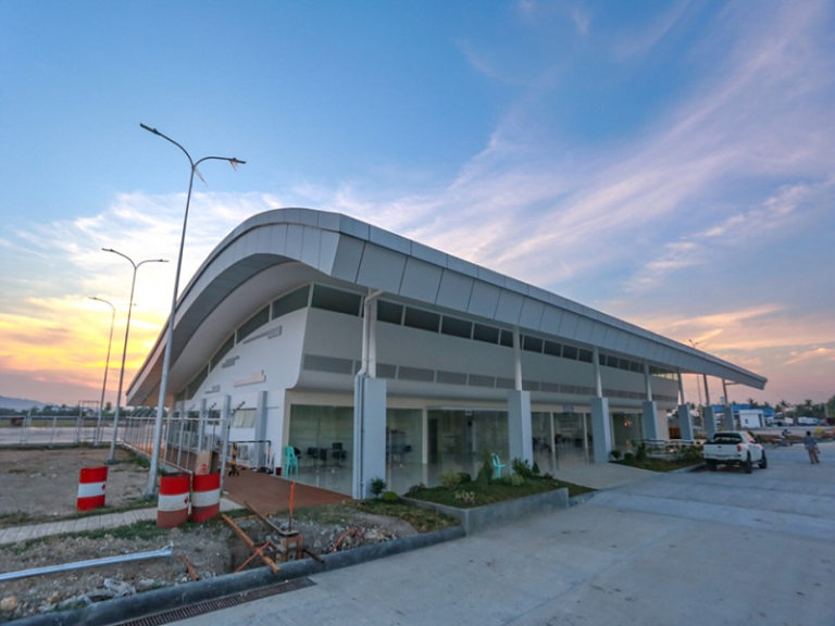 LOOK: Inspeksyon ng DOTr sa ginagawang Ormoc Airport | DZIQ Radyo ...