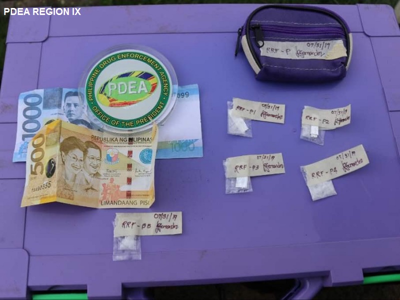 Lalaking miyembro ng isang drug group arestado sa Basilan | DZIQ Radyo ... Lalaking miyembro ng isang drug group arestado sa Basilan | DZIQ Radyo ...