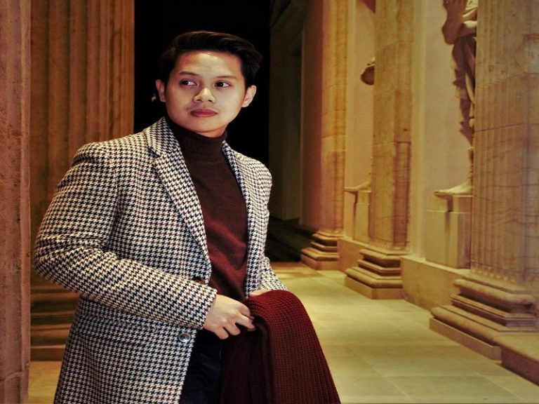 Pinoy opera singer hinangaan ng mga hurado sa singing contest sa ...