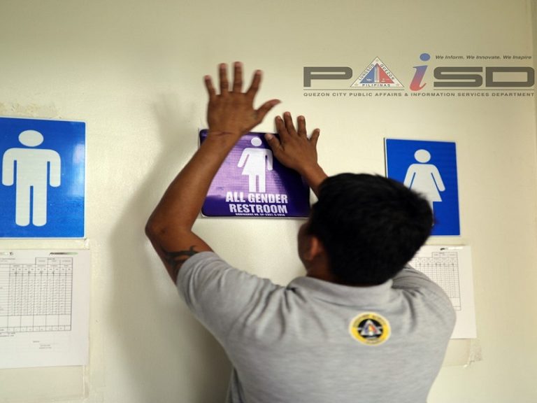 Mga CR sa Quezon City Hall nilagyan ng all gender-neutral signs | DZIQ ...