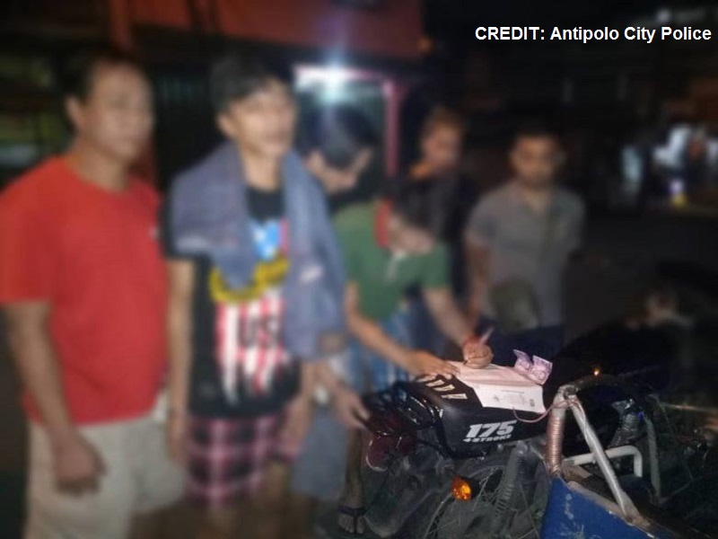 Tatlong drug personalities arestado sa Antipolo | DZIQ Radyo Inquirer 990AM Tatlong drug personalities arestado sa Antipolo | DZIQ Radyo Inquirer 990AM