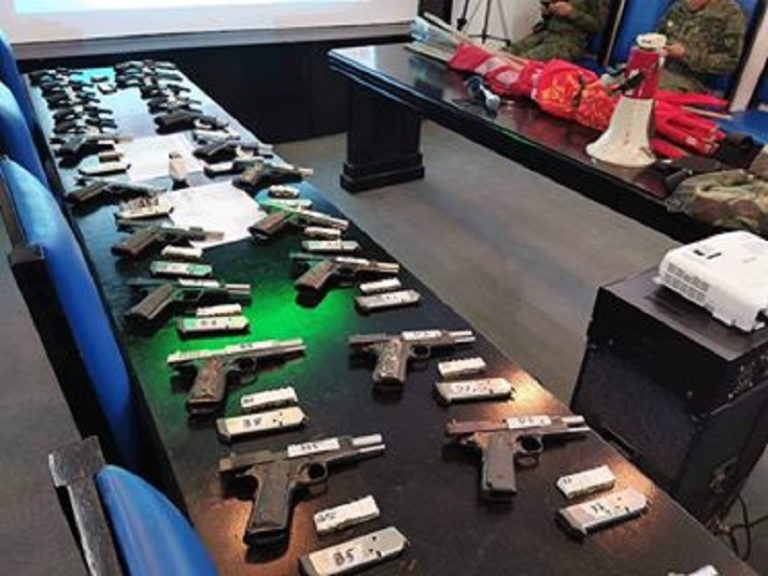 Militar iginiit na lehitimo ang raid sa tanggapan ng mga militante sa ...