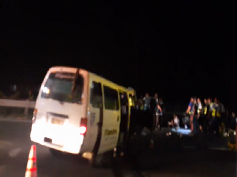17 sugatan sa karambola ng mga sasakyan sa NLEX | DZIQ Radyo Inquirer 990AM 17 sugatan sa karambola ng mga sasakyan sa NLEX | DZIQ Radyo Inquirer 990AM