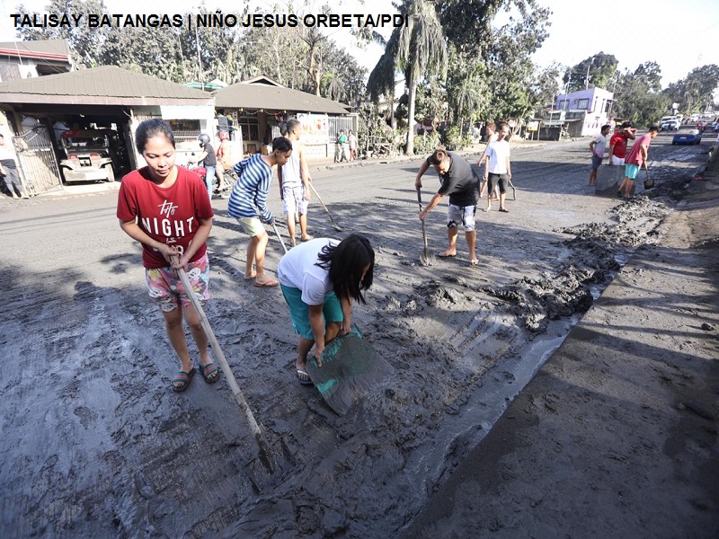 PNP, nakataas na sa full alert status kasunod ng pagsabog ng Bulkang Taal | DZIQ Radyo Inquirer ...