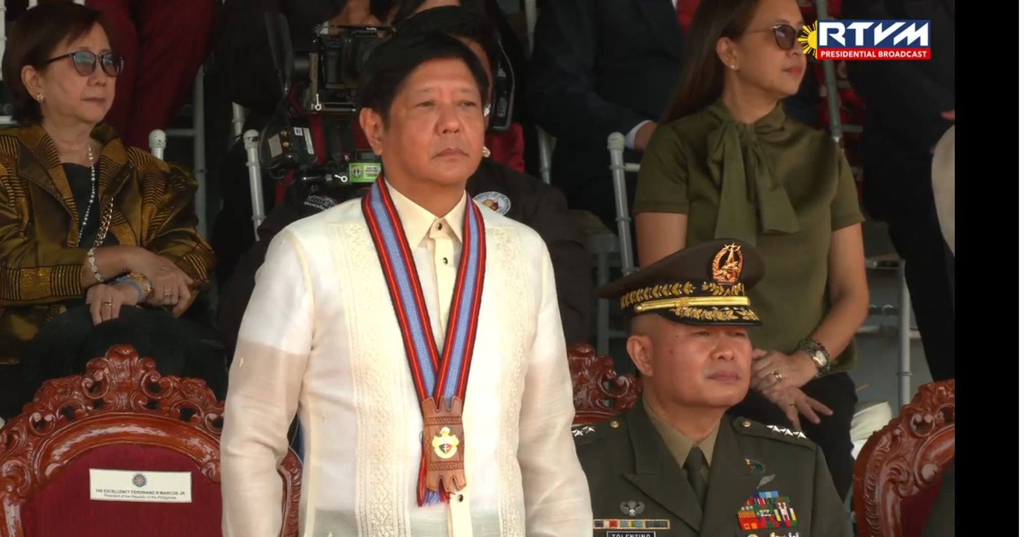 Pangulong Marcos walang isusukong teritoryo ng Pilipinas | DZIQ Radyo ...