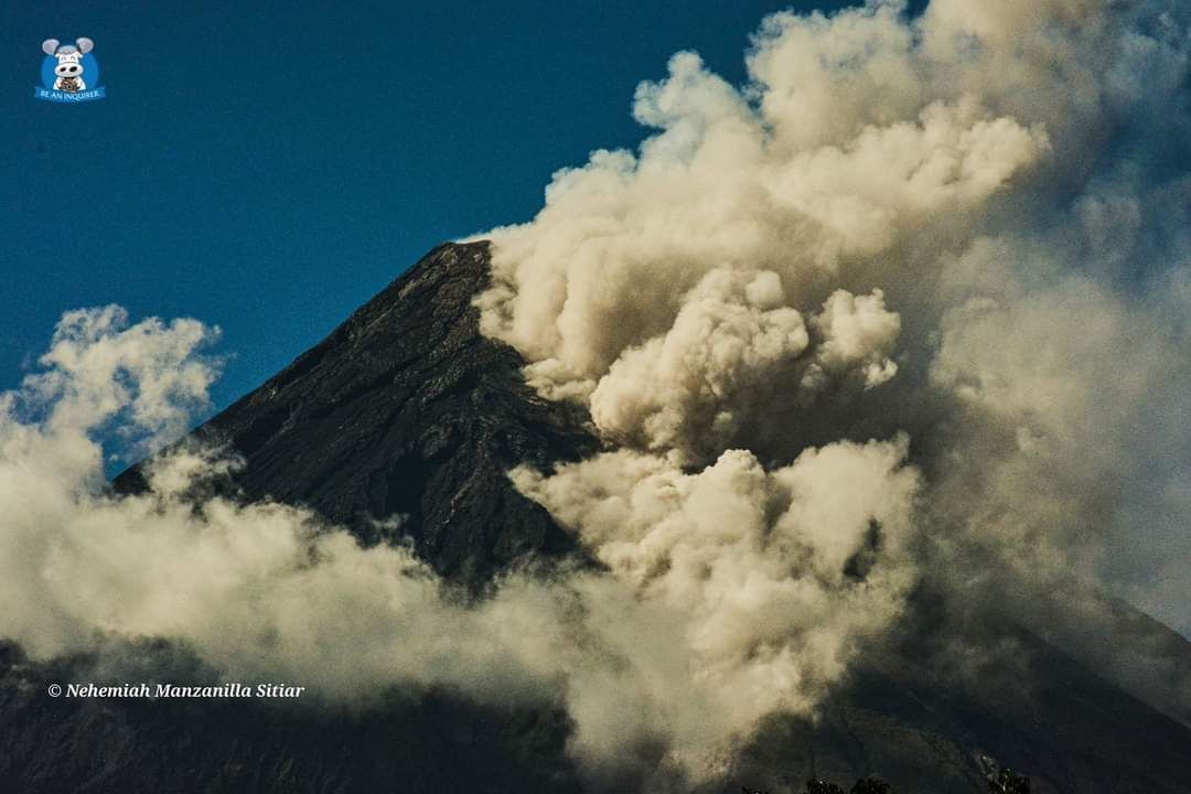 Bulkang Mayon patuloy ang pag-aalburuto | DZIQ Radyo Inquirer 990AM