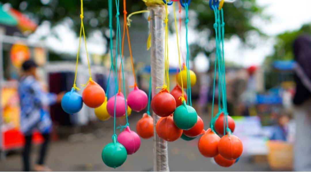 Food & Drug Administration may babala sa sumisikat na laruang lato-lato ...