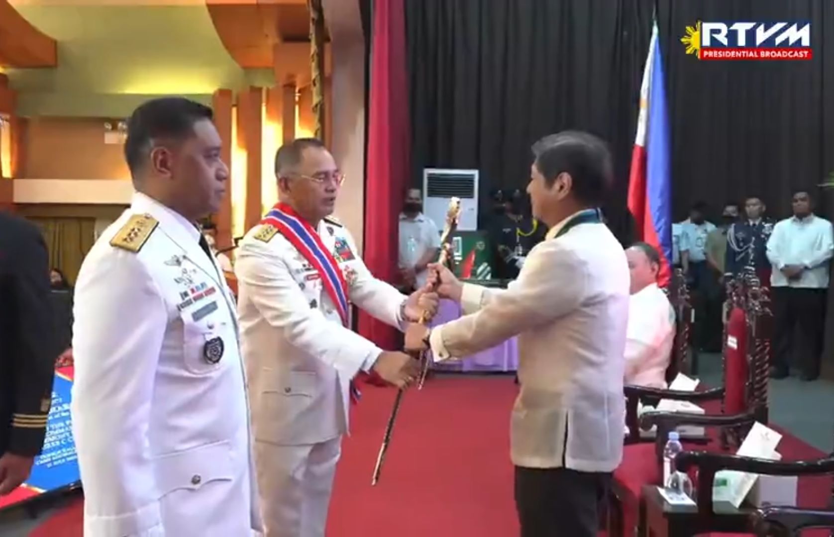 Marcos kay Brawner: I-recalibrate ang internal security operations ...