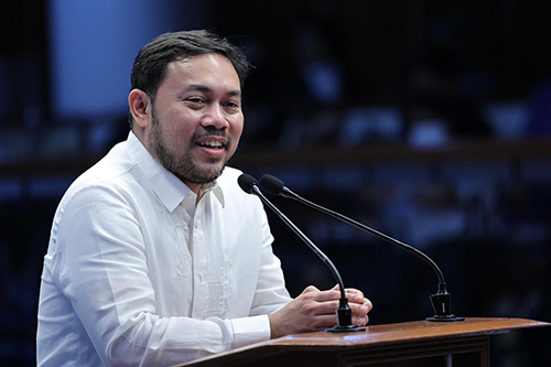 Sen. Mark Villar nalugod na batas na ang ipinaglaban na MIF | DZIQ Radyo Inquirer 990AM