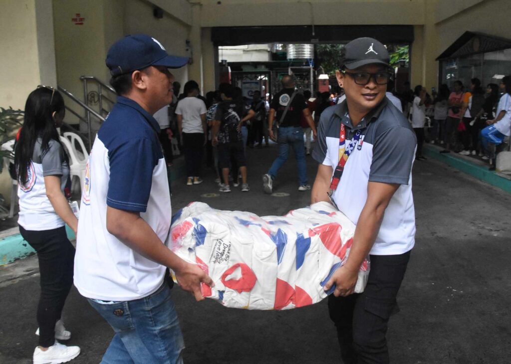 Mga programa ng Taguig LGU kapaki-pakinabang sa "EMBO" barangays | DZIQ ...