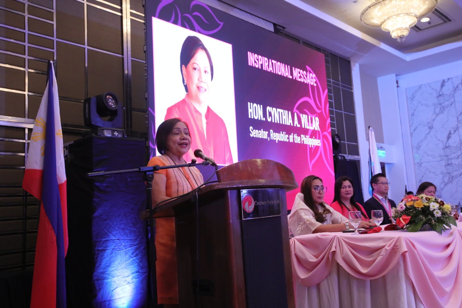 Ambag ng kababaihan sa kabuhayan, ekonomiya napakahalaga - Sen. Cynthia Villar | DZIQ Radyo ...