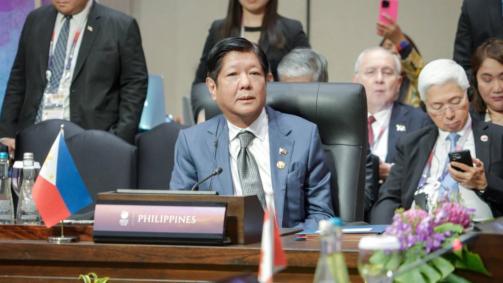 PBBM Jr., hinikayat ang ASEAN leaders na magpatak-patak sa climate change fund | DZIQ Radyo ...