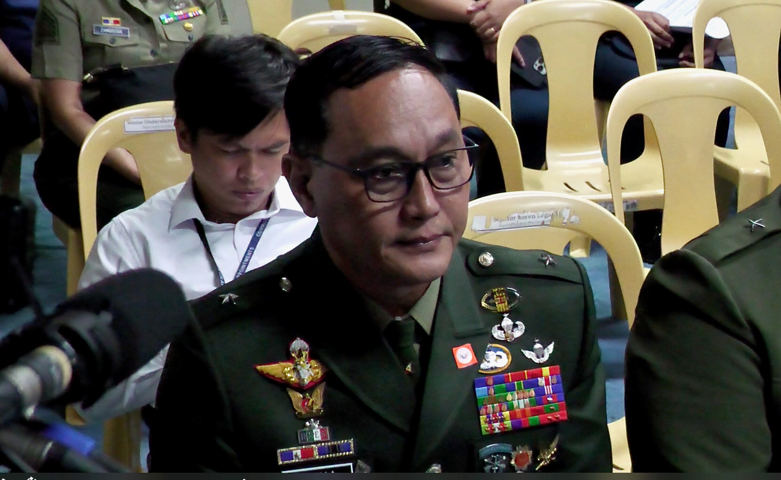 Army colonel na inakusahan ng pambababae nabitin ang one-star | DZIQ ...